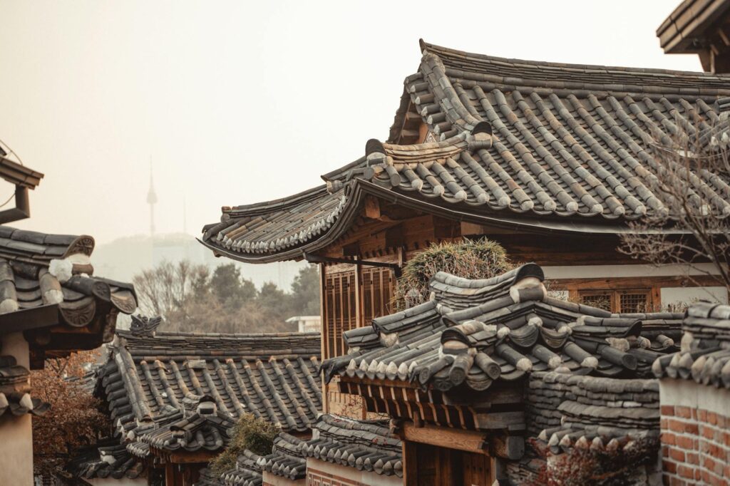 Jeonju Hanok Village Course: Half-Day Hanbok & Food Route